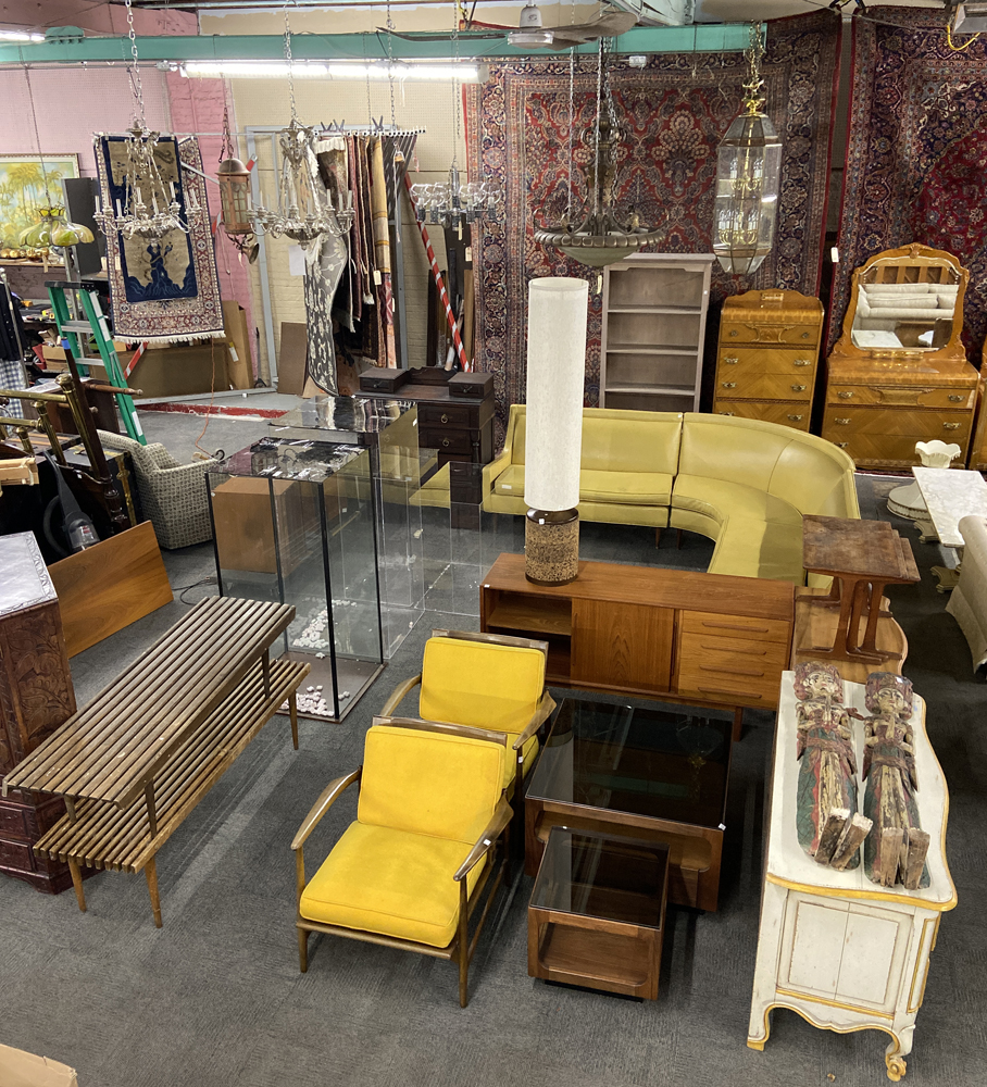 Direct Auction Galleries Pictures